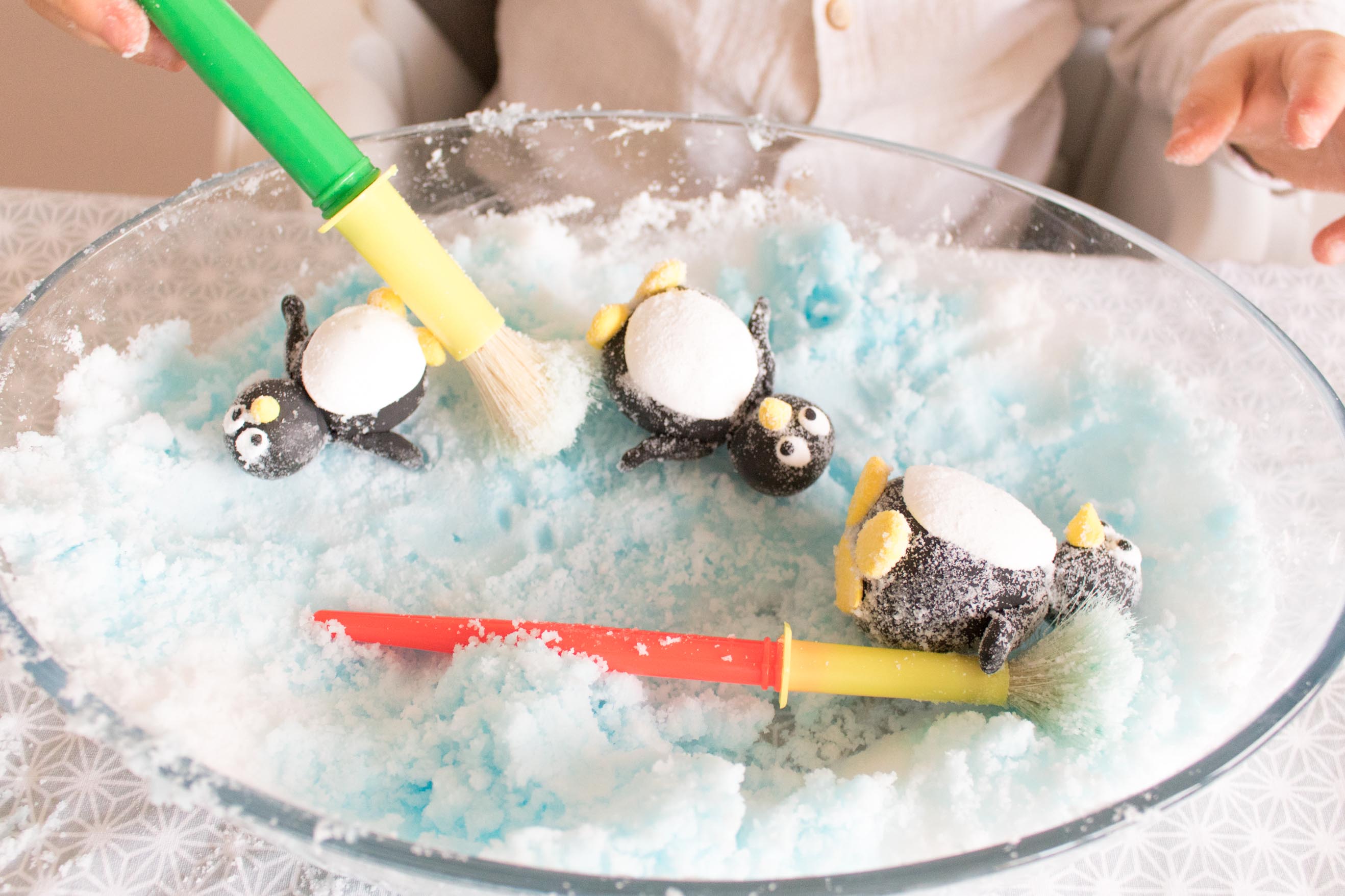 Cómo hacer nieve artificial y 8 ideas para jugar - cristic.com